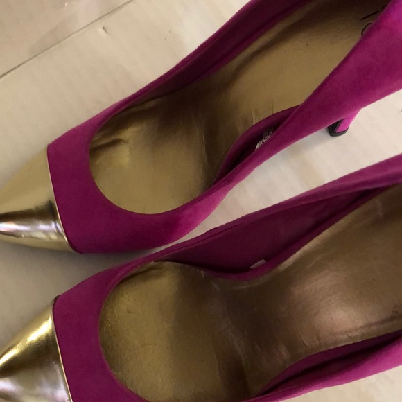 Mossimo Supply Co. | Shoes | Gold Cap Suede Fuchsia High Heels | Poshmark